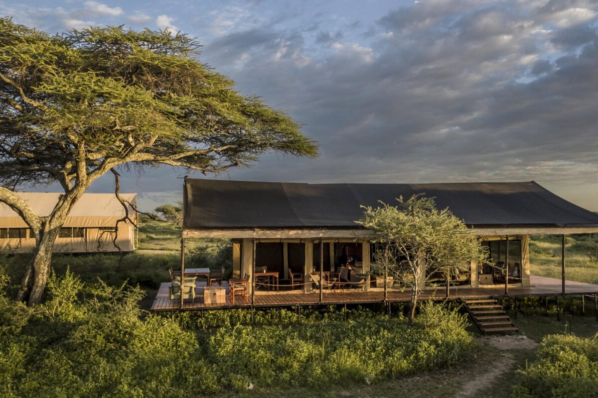 Simbavati Lake Ndutu Simbavati Lake Ndutu, Arusha, Tanzania – Discover ...